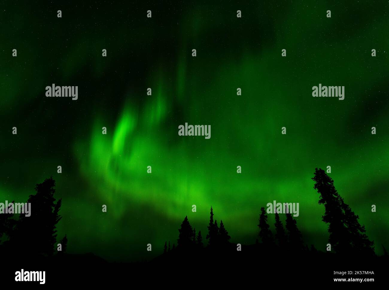 Aurora over Wrangell–St. Elias National Park and Preserve in Alaska ...