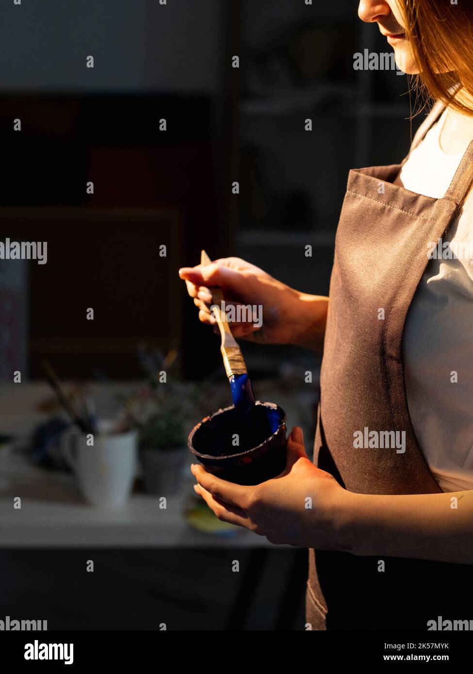 Art therapy. Female painter. Creative hobby. Inspiration muse ...