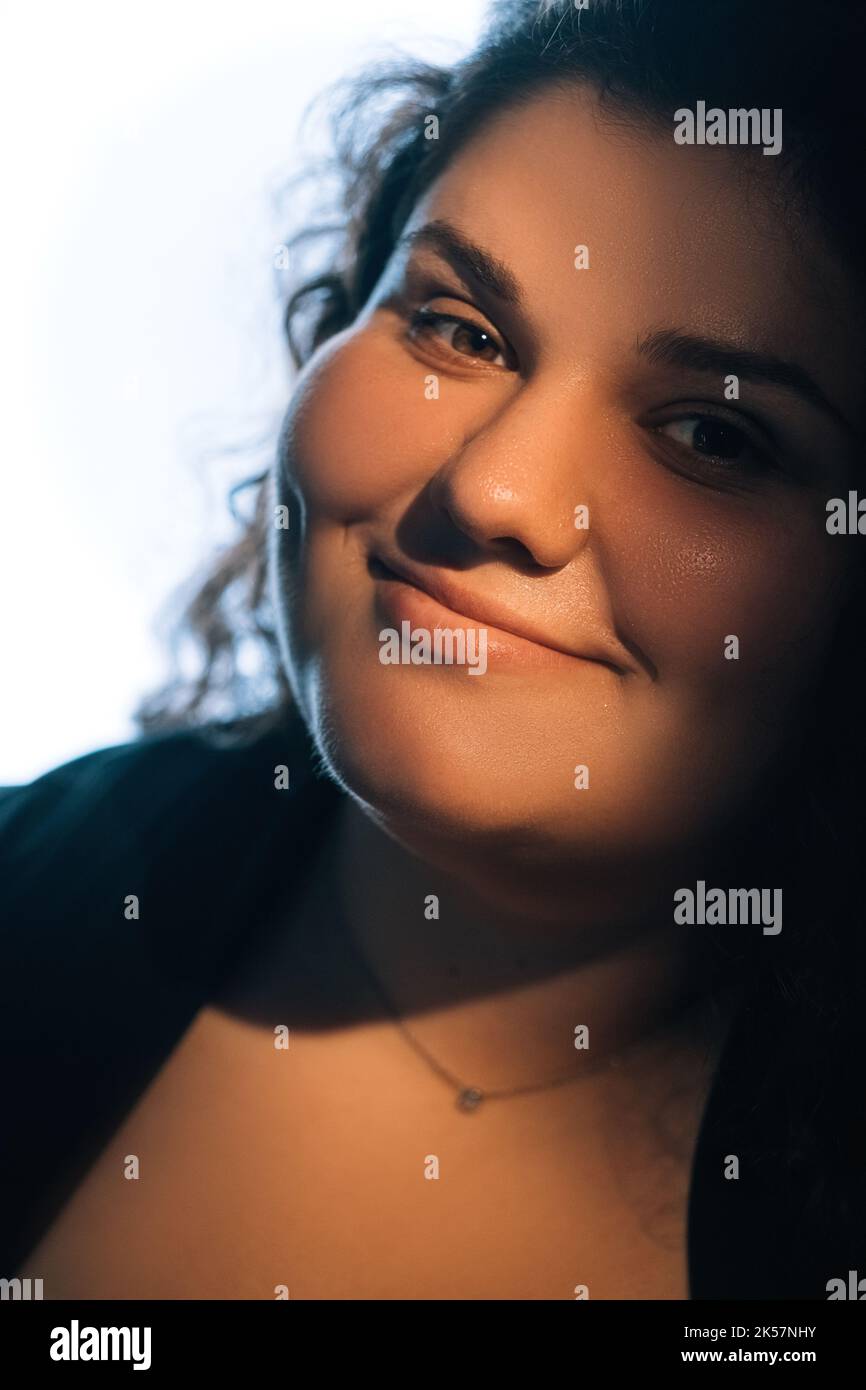 Overweight pretty woman hi-res stock photography and images - Alamy