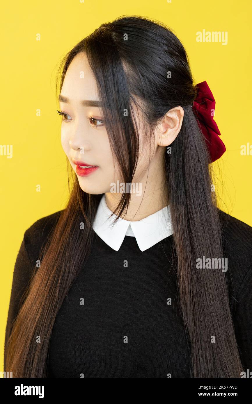 woman portrait 20s model attractive cute face Stock Photo - Alamy