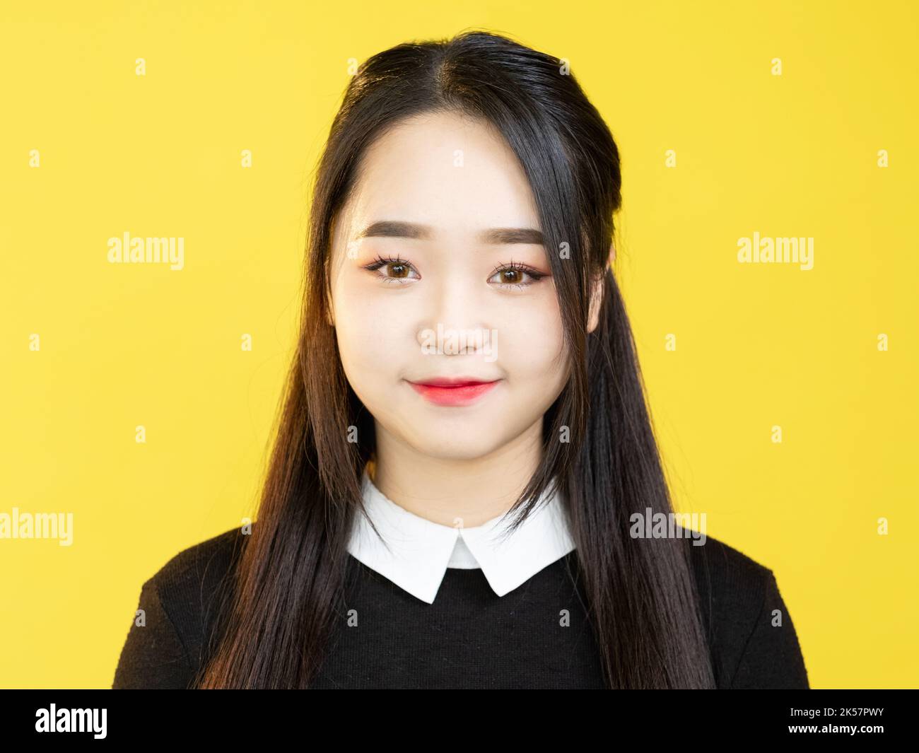 cute girl smiling woman positive pretty teen model Stock Photo - Alamy