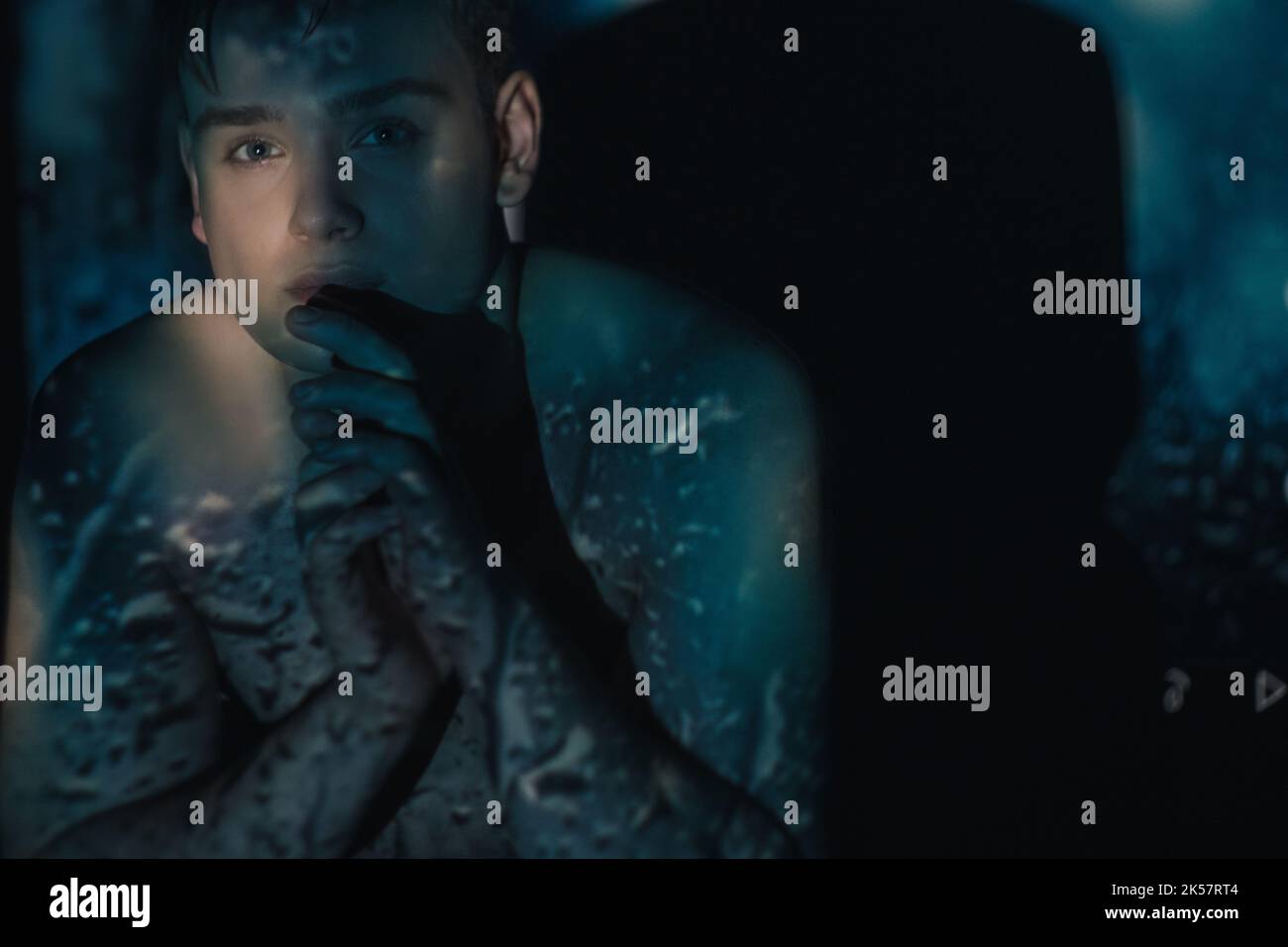 handsome man silhouette portrait peaceful mind Stock Photo - Alamy