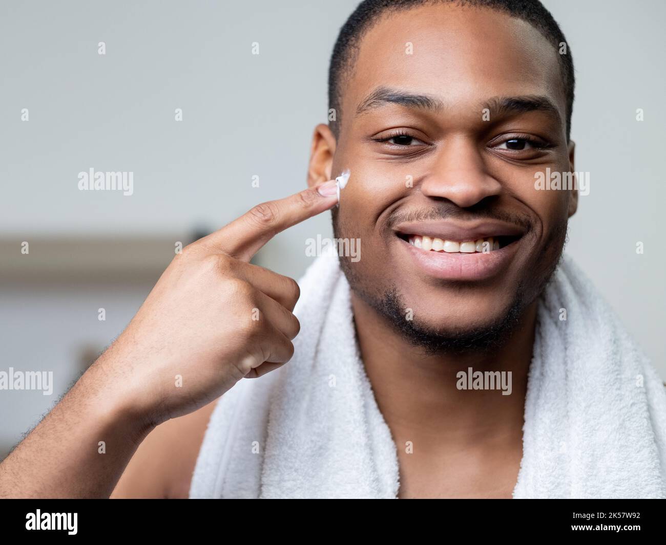 Male skincare. Facial treatment. Cosmetic product advertising ...