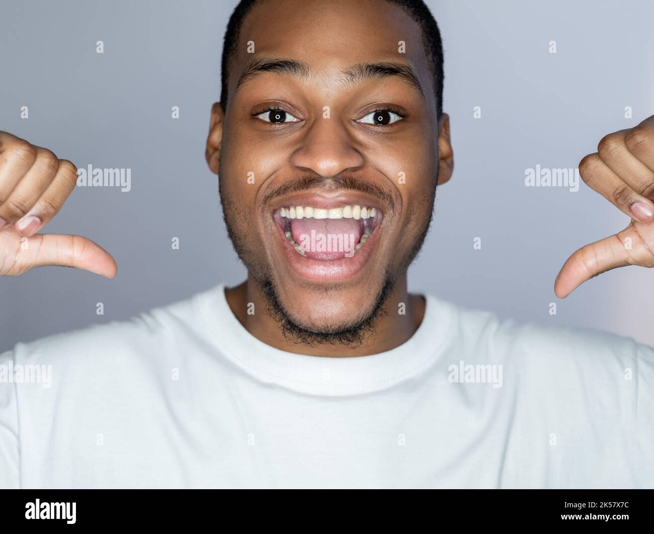 Wo face hi-res stock photography and images - Alamy