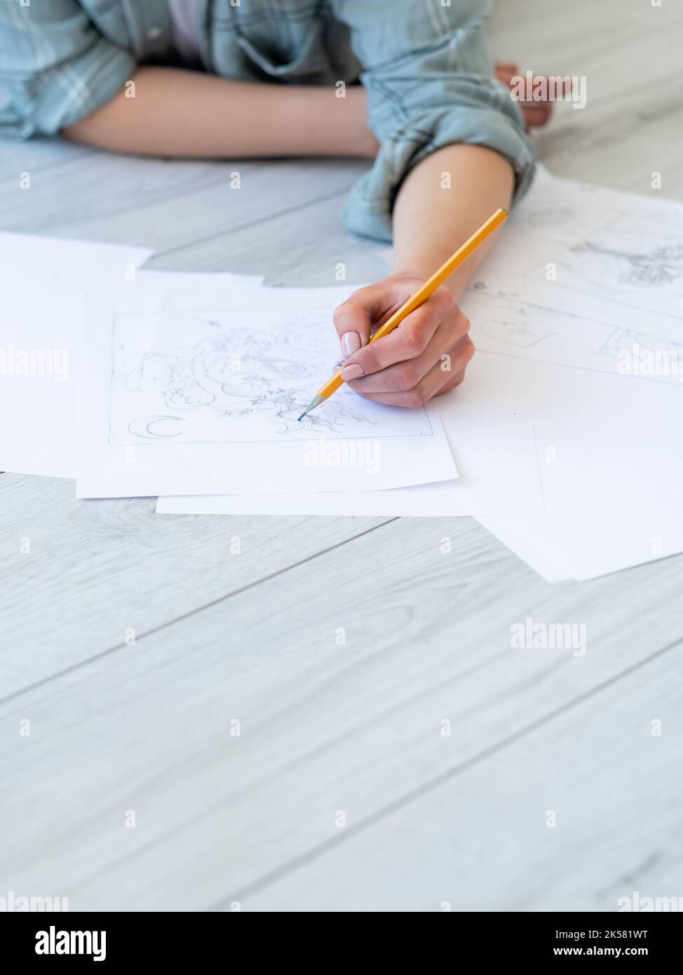 drawing art woman artist sketching with pencil Stock Photo - Alamy