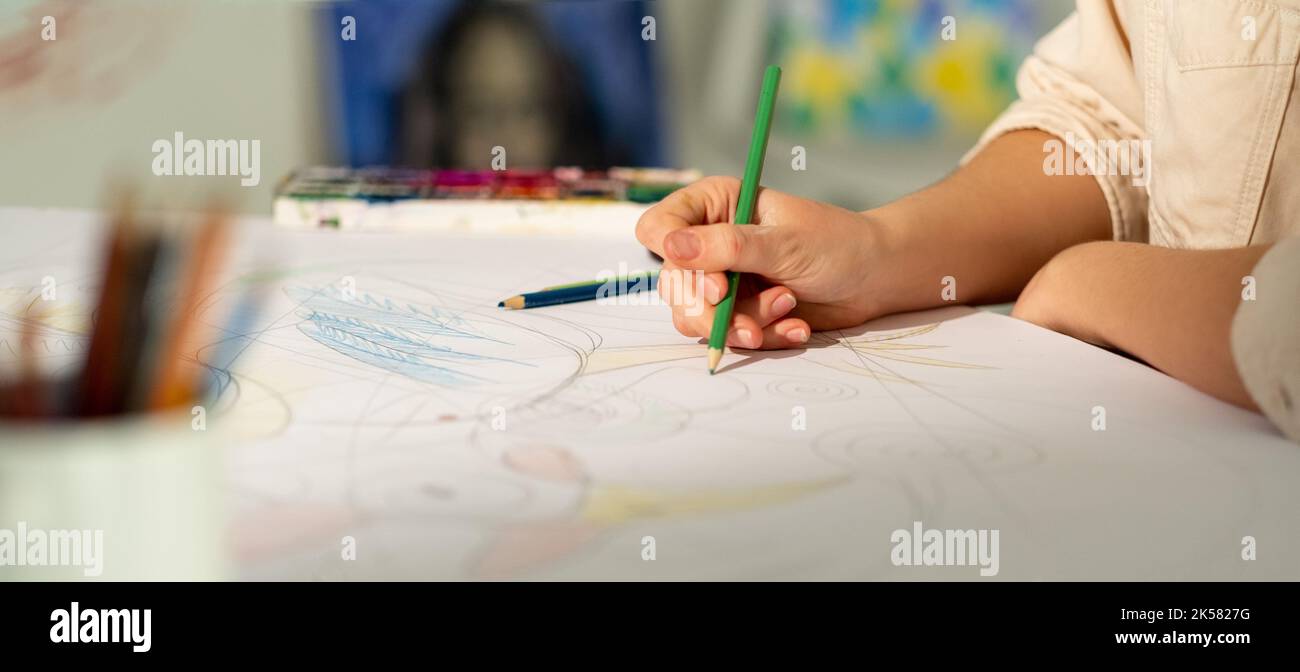 artistic project art lesson leisure hobby creative Stock Photo - Alamy