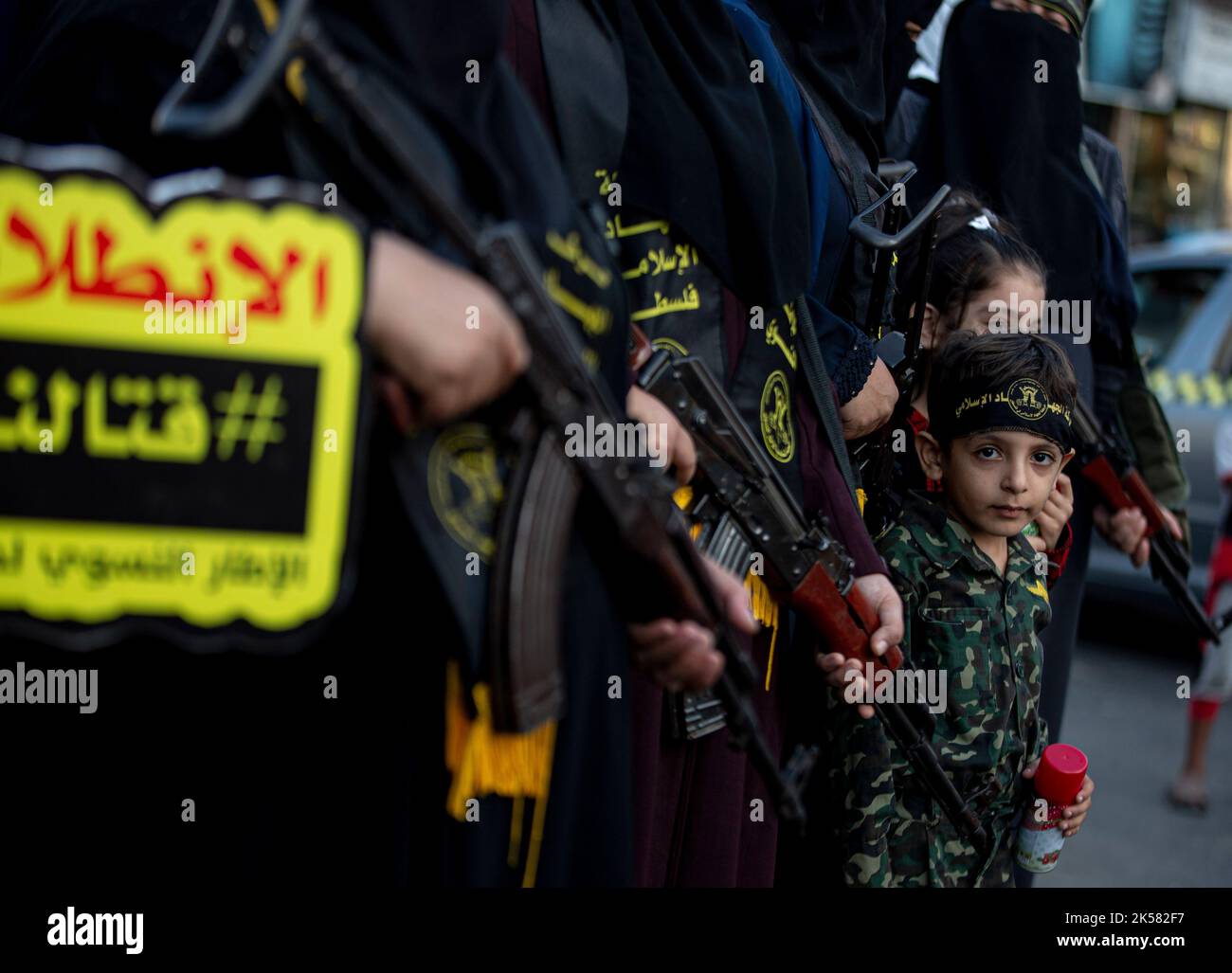 Palestinian Territories, Gaza Strip. October 06th 2022. Armed fighters ...