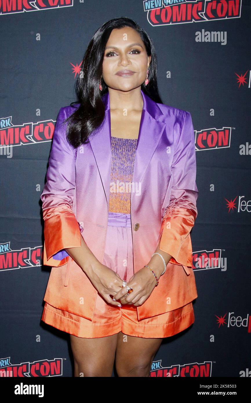 Mindy Kaling Promotes New Animated Series `Velma` At New York Comic Con ...