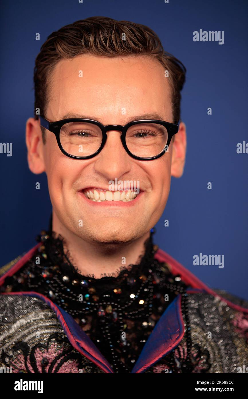 2022-10-06 19:09:24 AMSTERDAM - Splinter Chabot on the red carpet ...