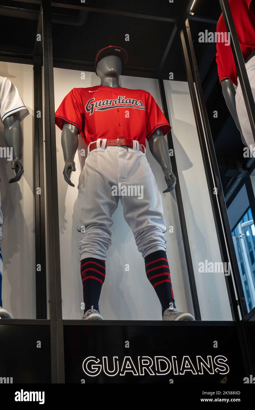 Major League Baseball flagship store in Rockefeller Center, New York ...