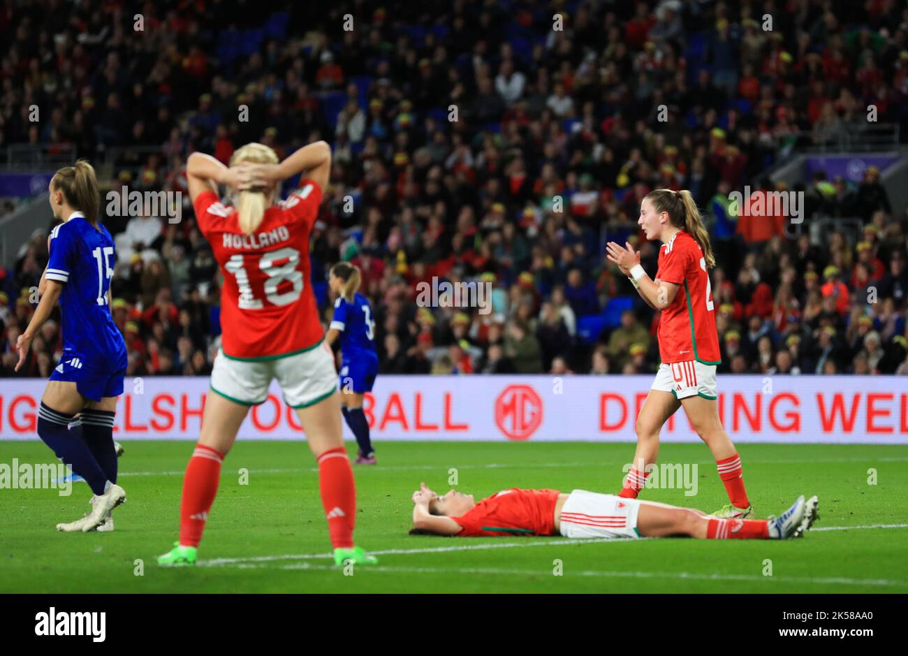 Carrie jones wales hi-res stock photography and images - Alamy