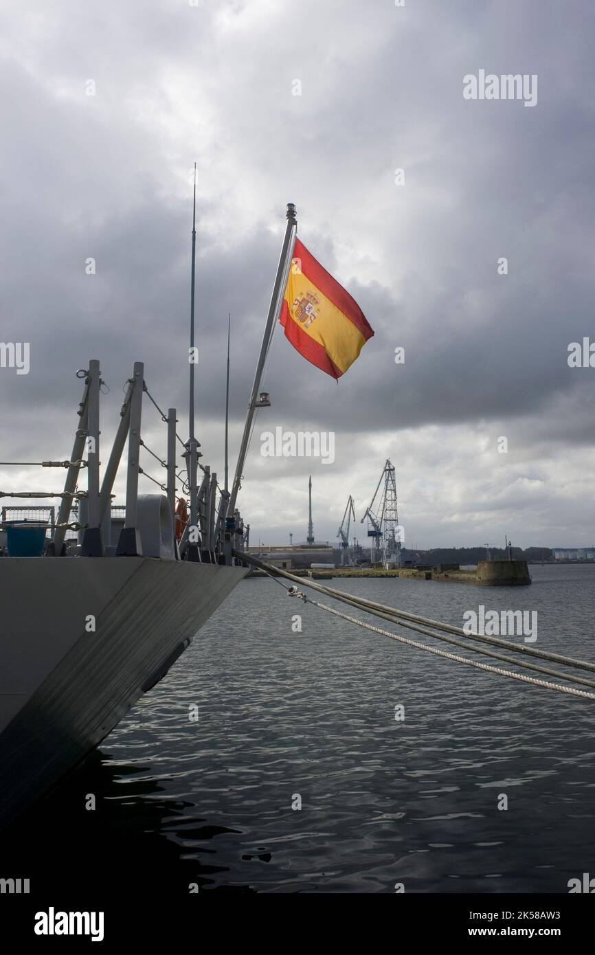Spain flag spanish ship hi-res stock photography and images - Alamy