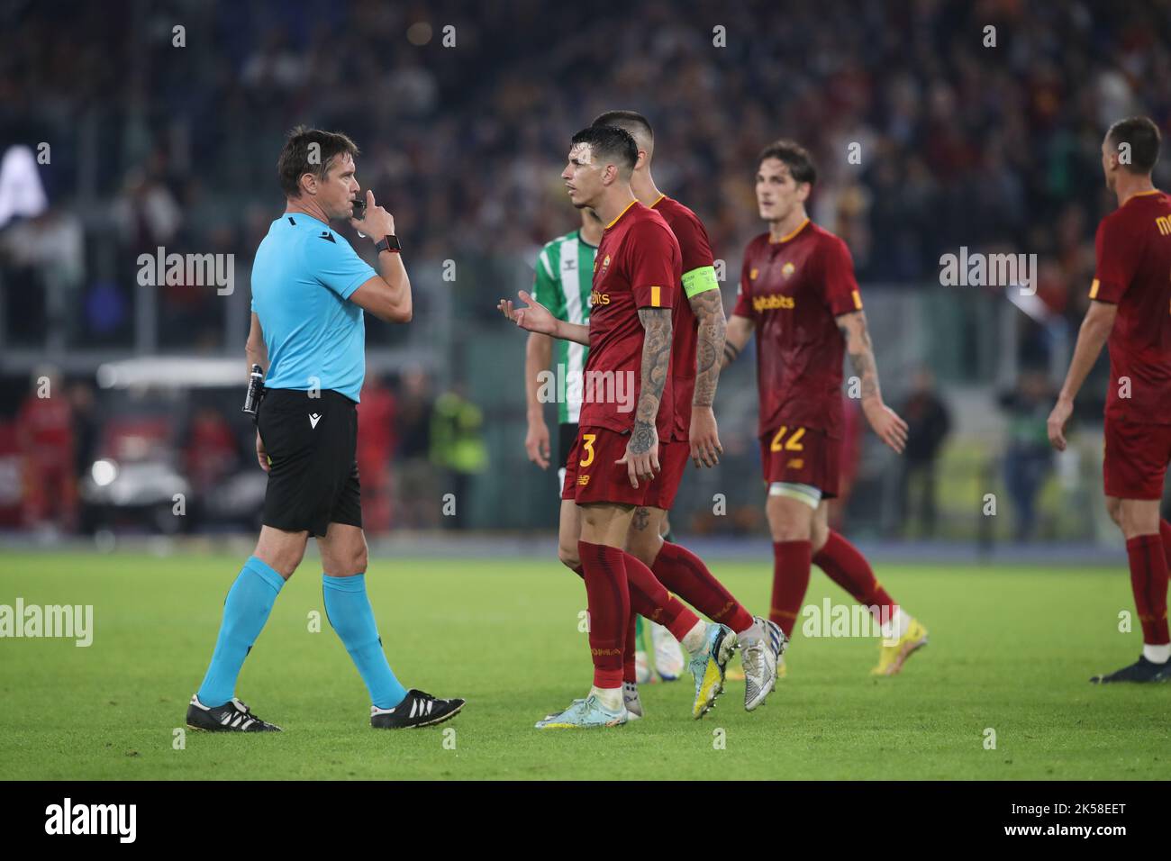 Internatinal football hi-res stock photography and images - Alamy