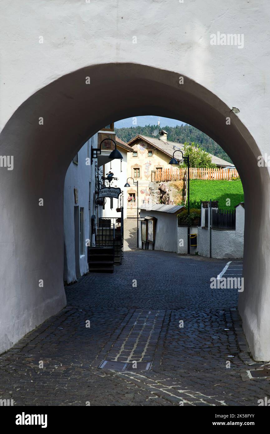 Castelrotto hi-res stock photography and images - Alamy