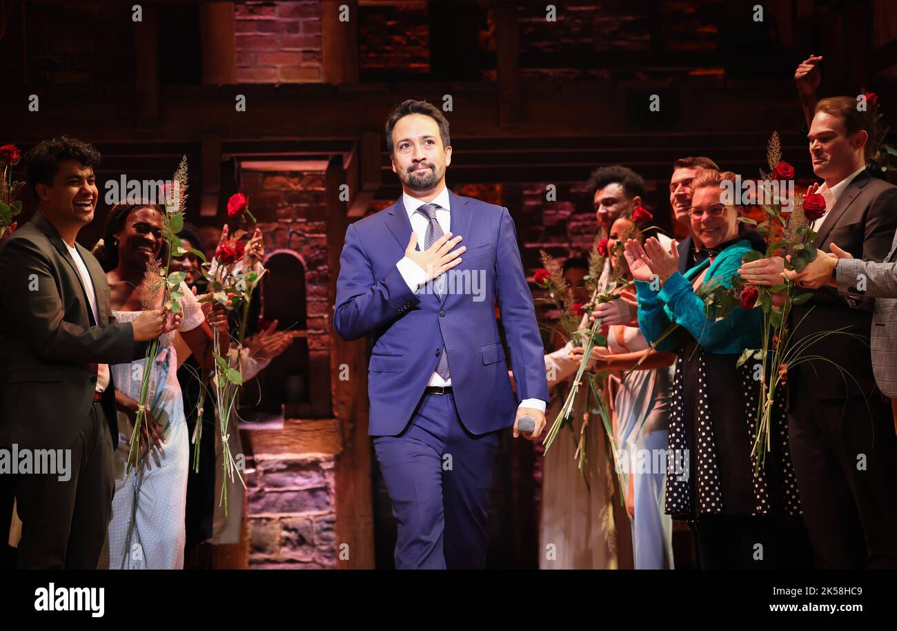 Hamburg, Germany. 06th Oct, 2022. Lin-Manuel Miranda (M), composer and writer of the musical ...