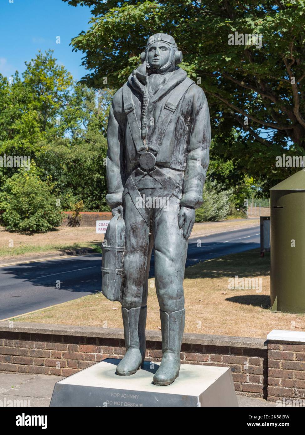 Memorial to those lost over Thanet during conflict memorial statue ...