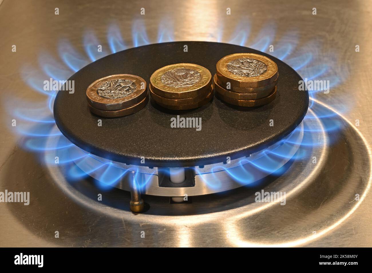 Gas ring coins hi-res stock photography and images - Alamy