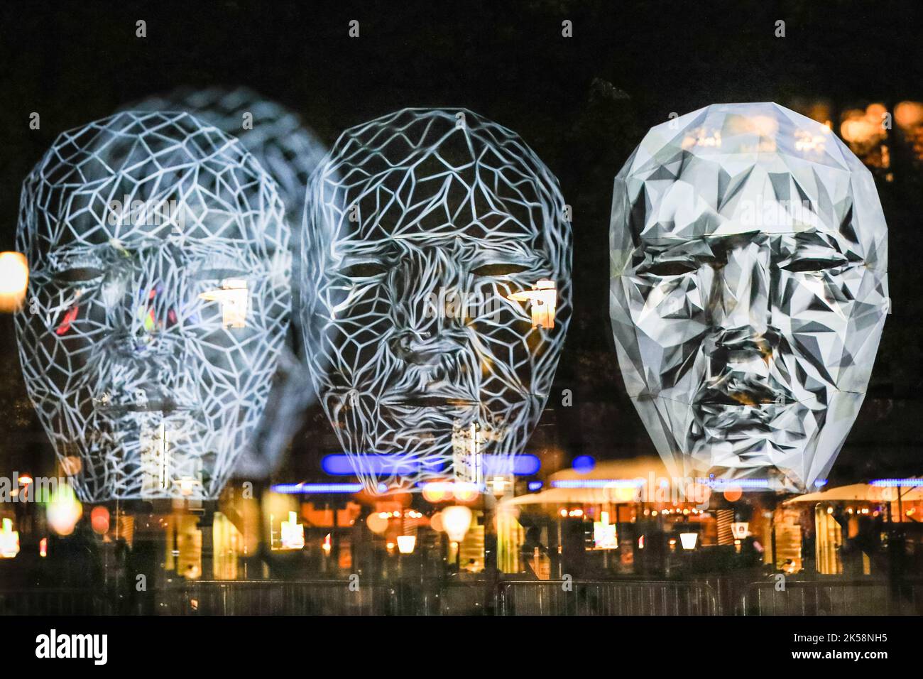 Facelessmen hi-res stock photography and images - Alamy