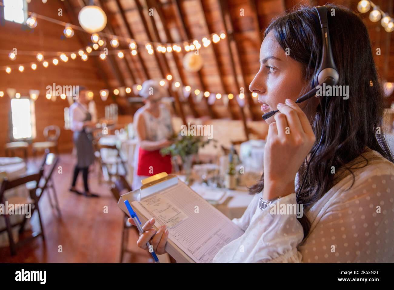 Female event planner hi-res stock photography and images - Alamy