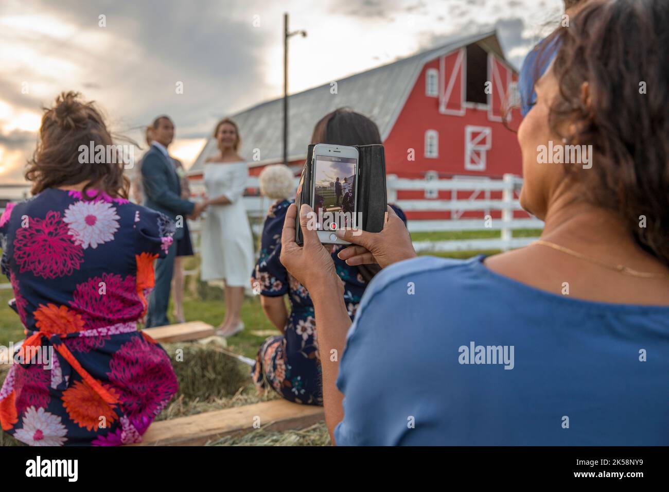 People teenager hi-res stock photography and images - Alamy