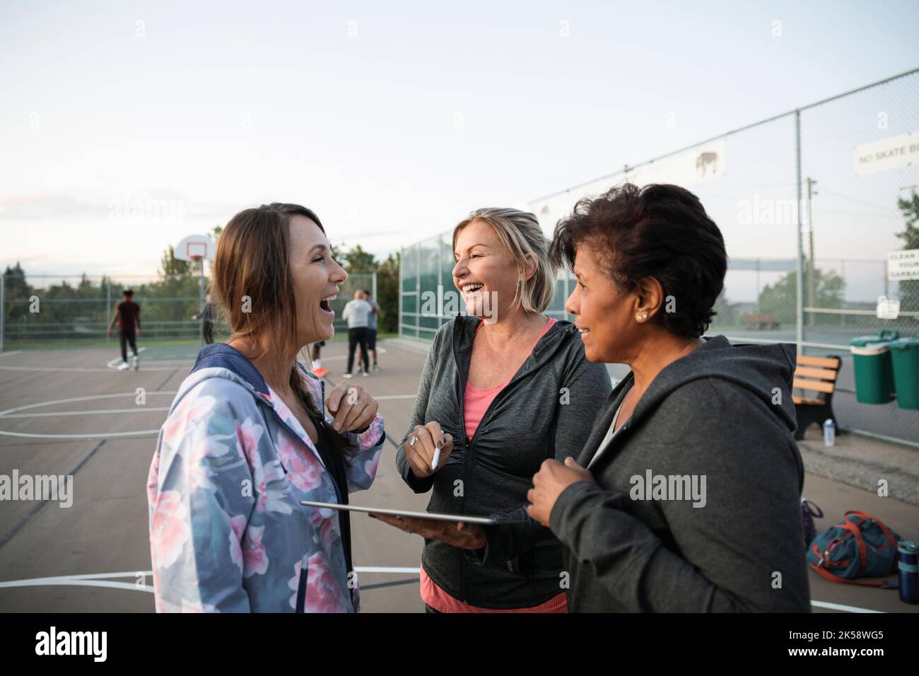 Talking court hi-res stock photography and images - Alamy