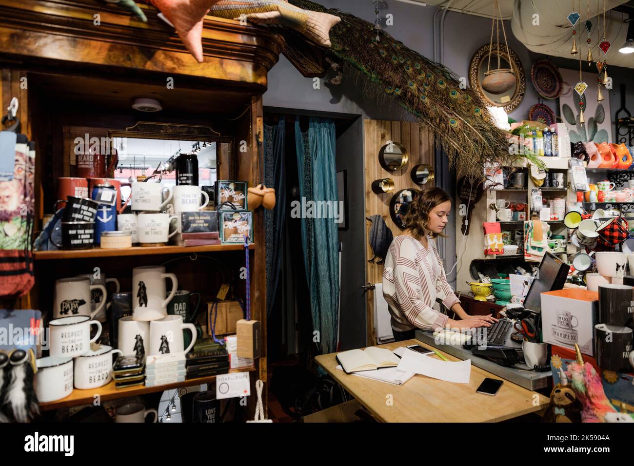 Till computer hi-res stock photography and images - Alamy