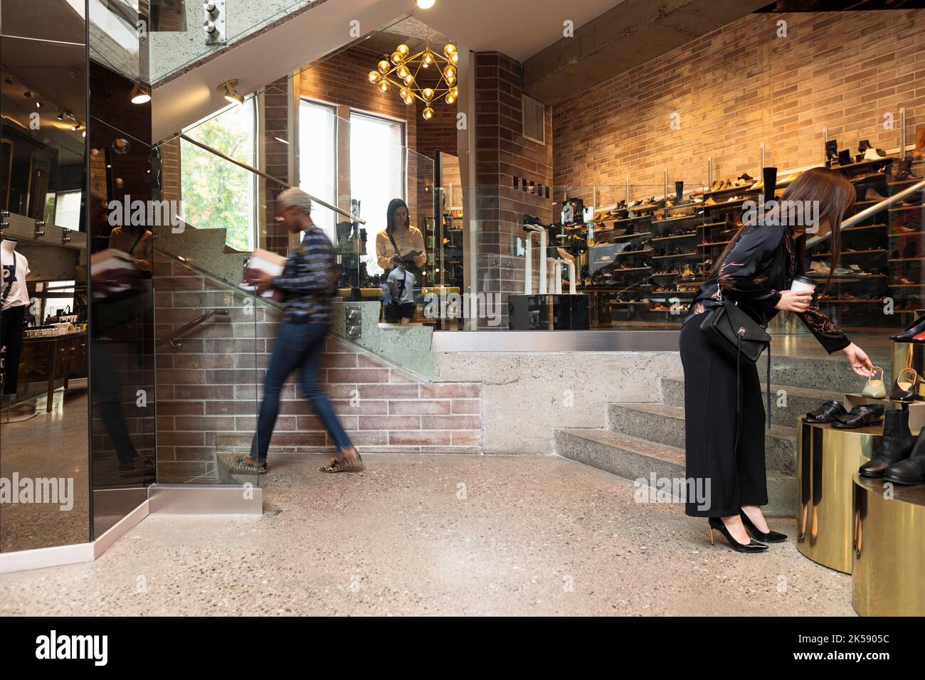 Modern shoe shop interior hi-res stock photography and images - Alamy