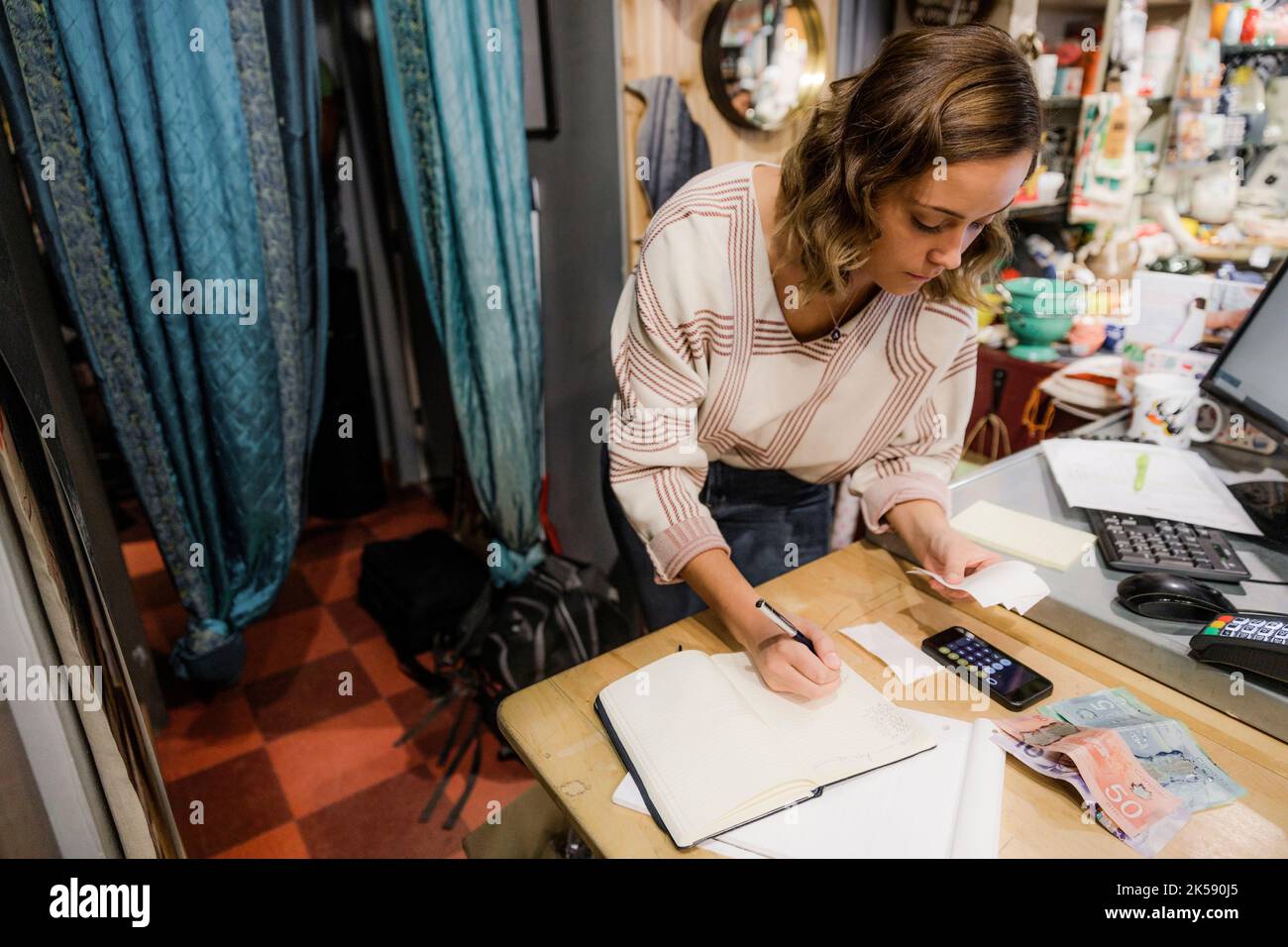 Woman shop receipt hi-res stock photography and images - Alamy