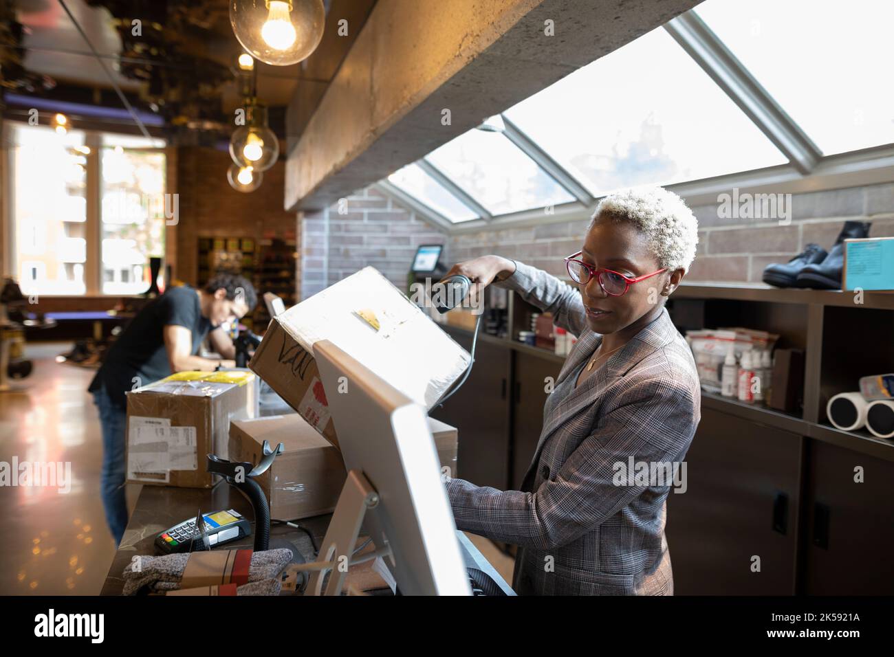 Shoe box barcode hi-res stock photography and images - Alamy