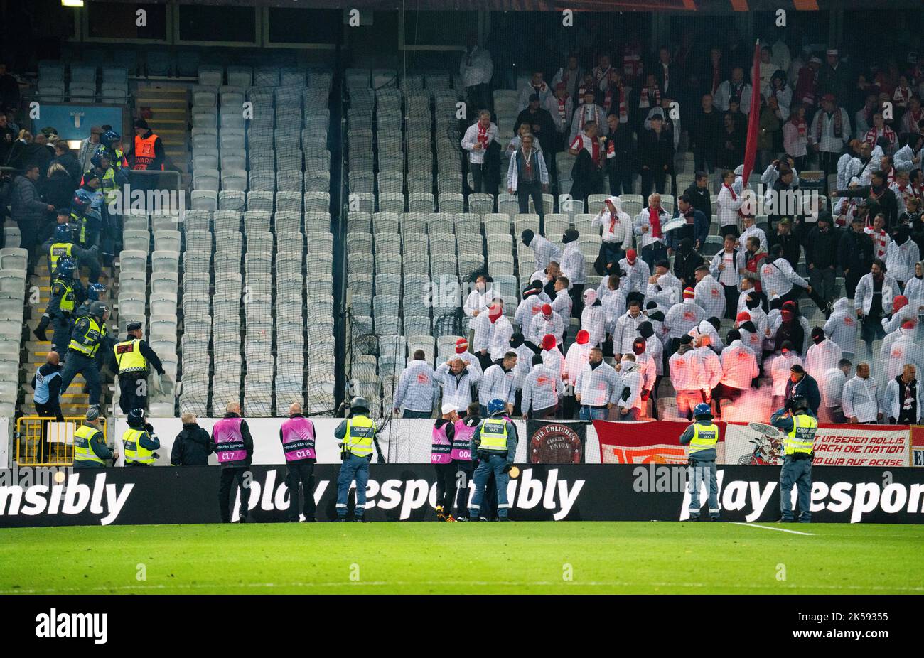 Malmoe, Sweden. 06th Oct, 2022. Riots break out in the away section ...