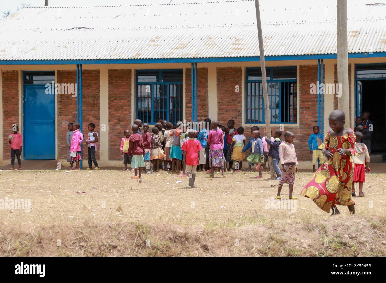 Burundi school hi-res stock photography and images - Alamy