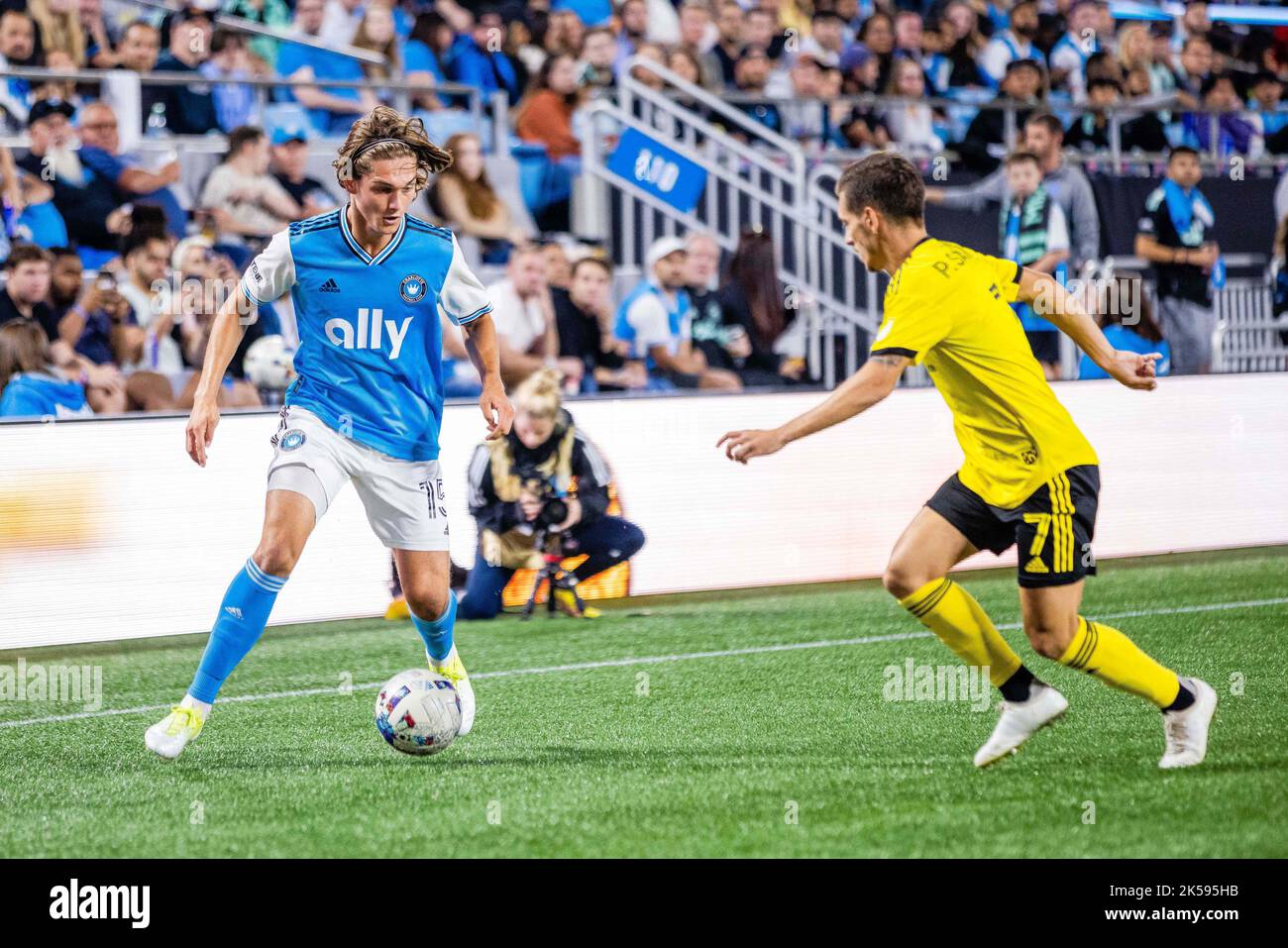 346 crew hi-res stock photography and images - Alamy