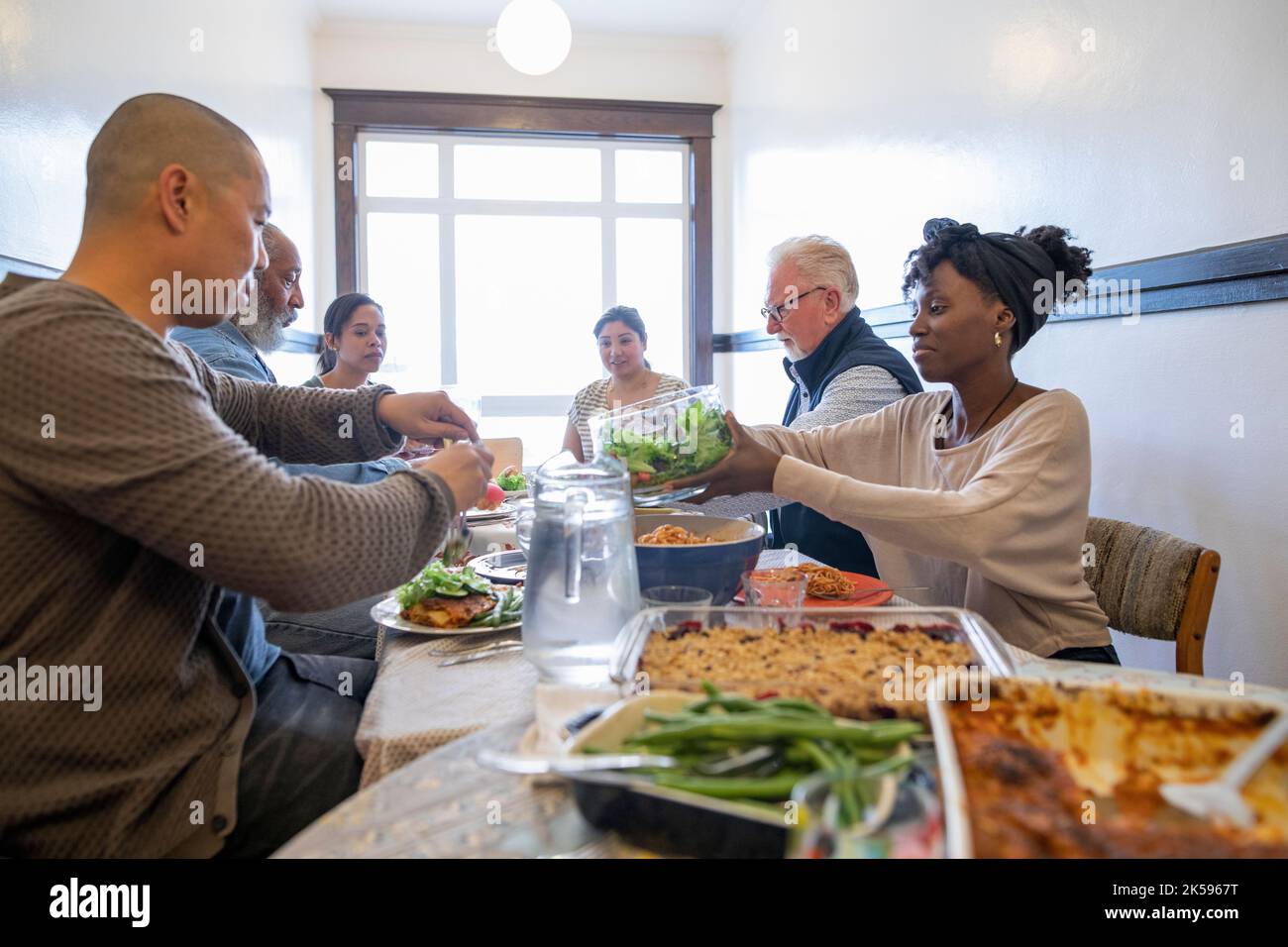 Dinner diversity hi-res stock photography and images - Alamy