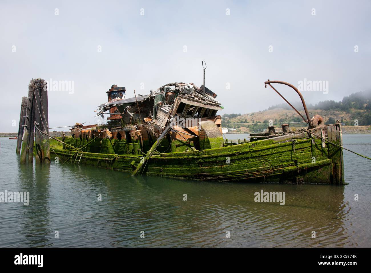 Mary d hume tugboat hi-res stock photography and images - Alamy