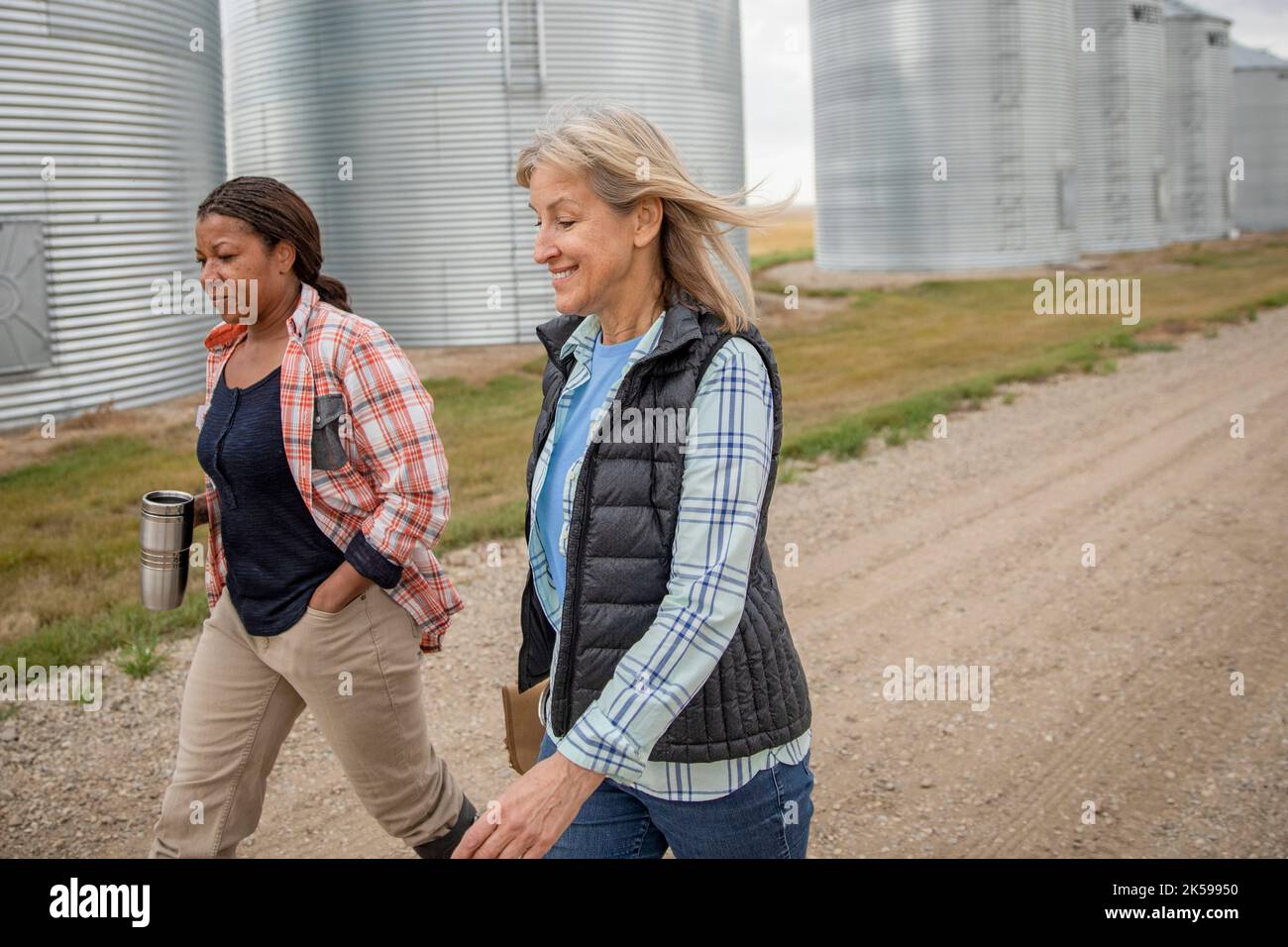 Insulated silo hi-res stock photography and images - Alamy