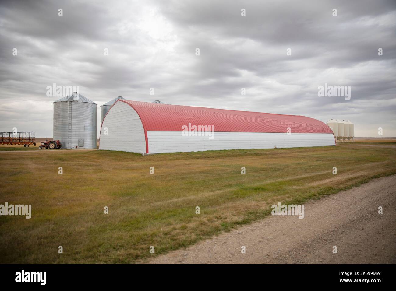 Silos barn farm hi-res stock photography and images - Alamy