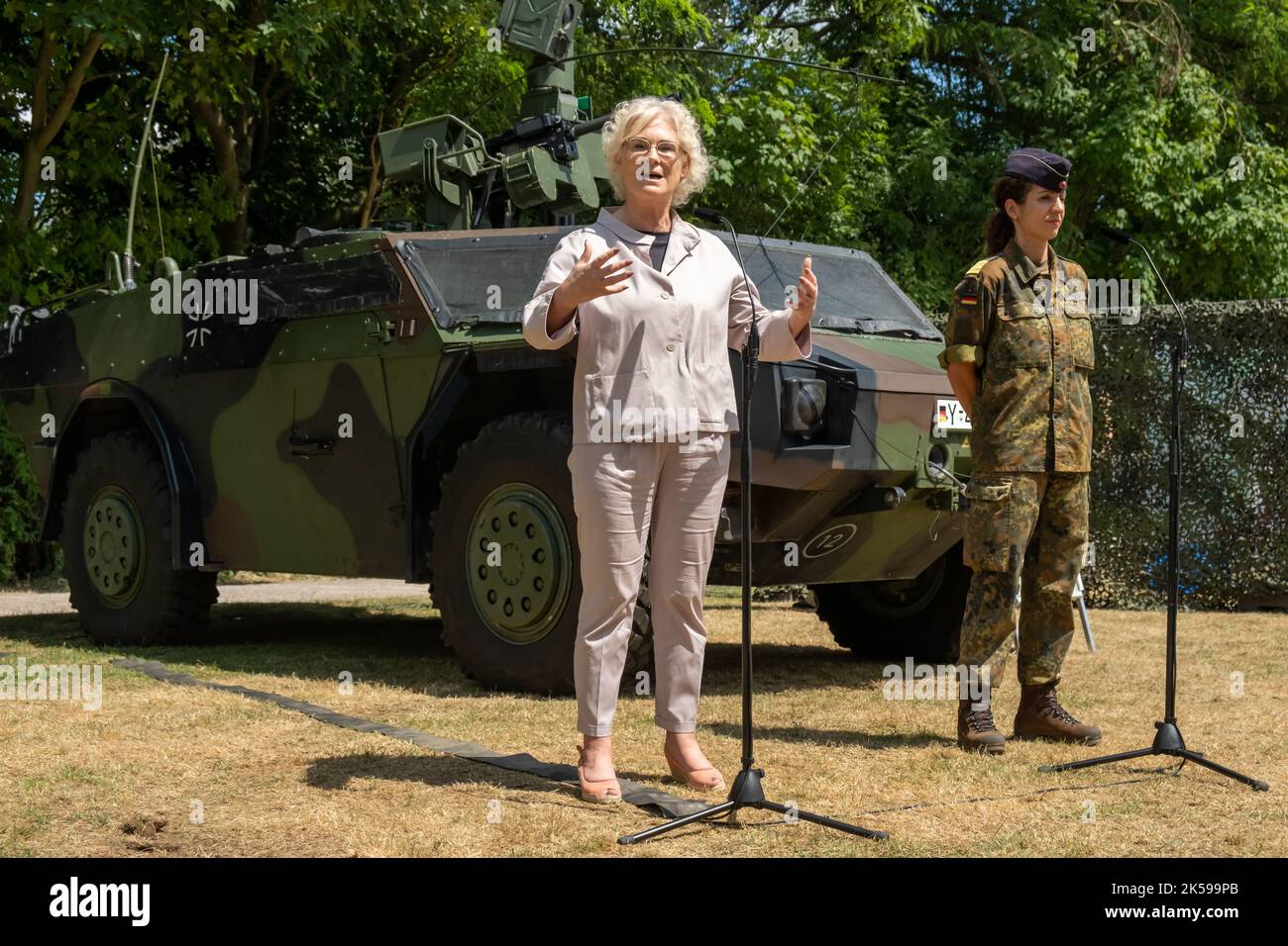 Spaehwagen politik hi-res stock photography and images - Alamy
