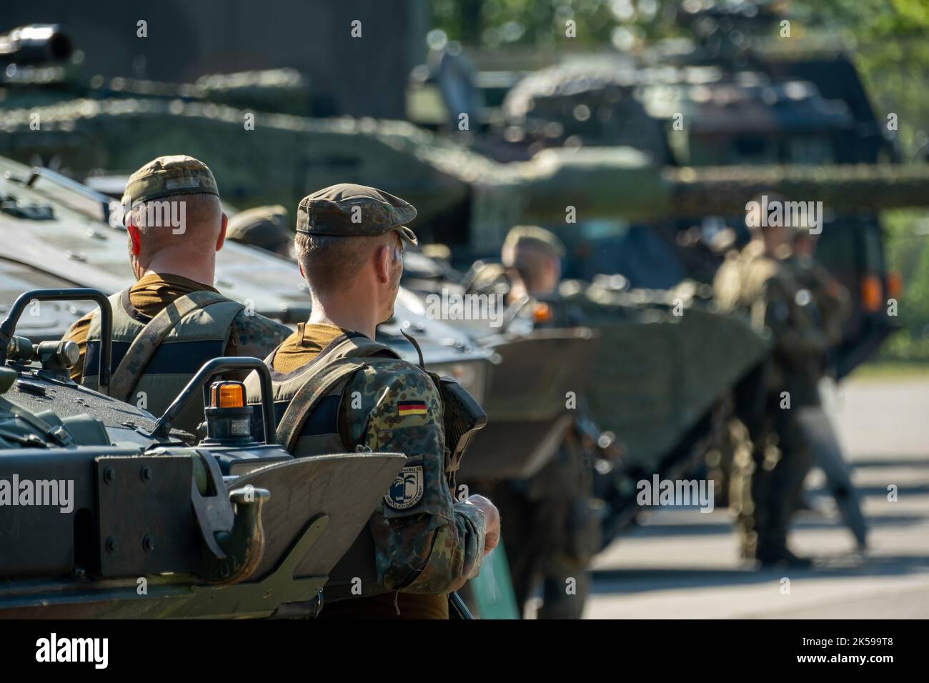 24.08.2022, Germany, Lower Saxony, Munster - Soldiers of the ...