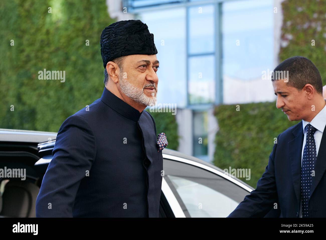 Sultan haitham bin tarik hi-res stock photography and images - Alamy