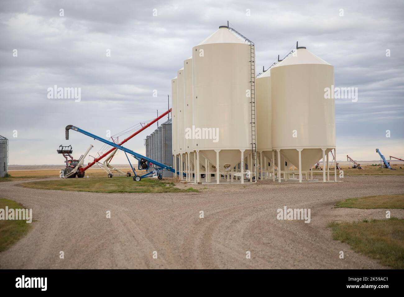 Filling photography hi-res stock photography and images - Alamy