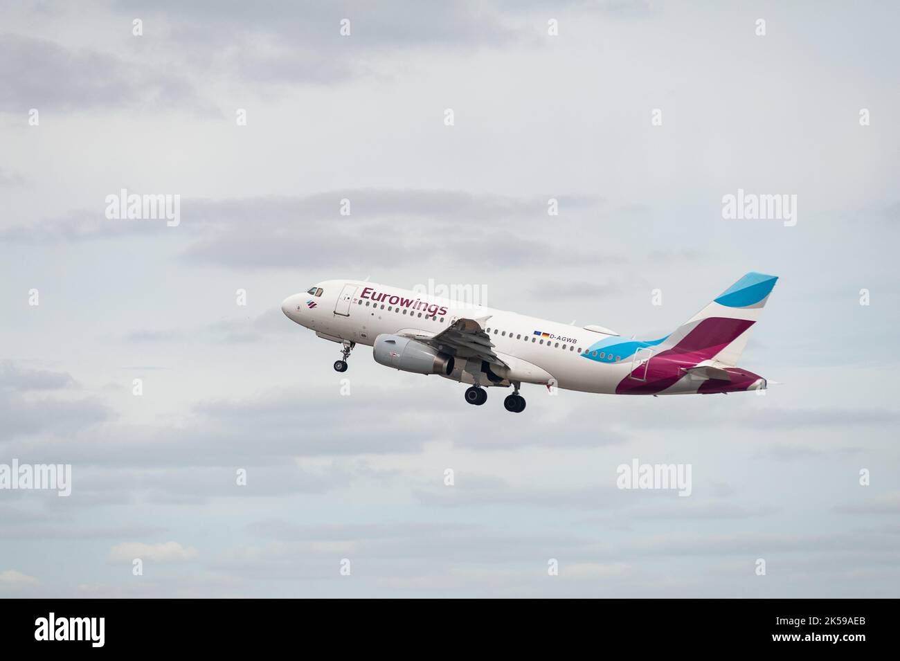 17.07.2022, Germany, Berlin - An Airbus A319-100 passenger aircraft of ...