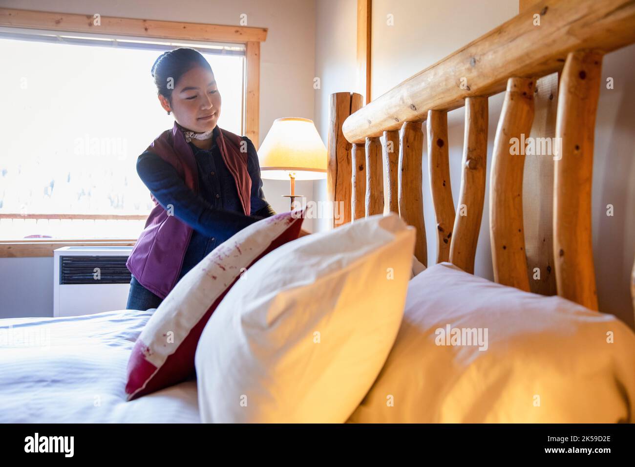 Maid and uniform hi-res stock photography and images - Alamy