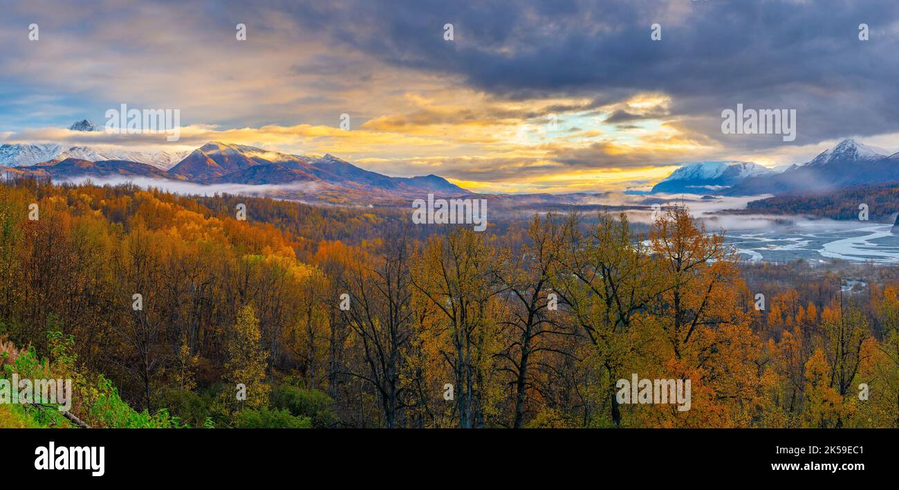 beautiful Glenn Highway Stock Photo - Alamy