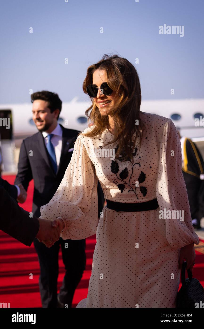 Queen Rania Al Abdullah of Jordan arrives at Muscat airport, Oman, on ...