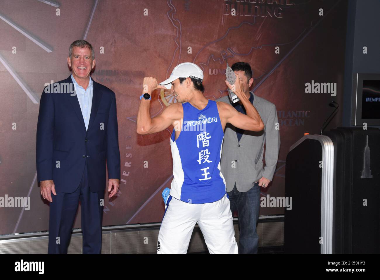 New, York, October 6, 2022. Ryoji Watanabe places second and poses for ...