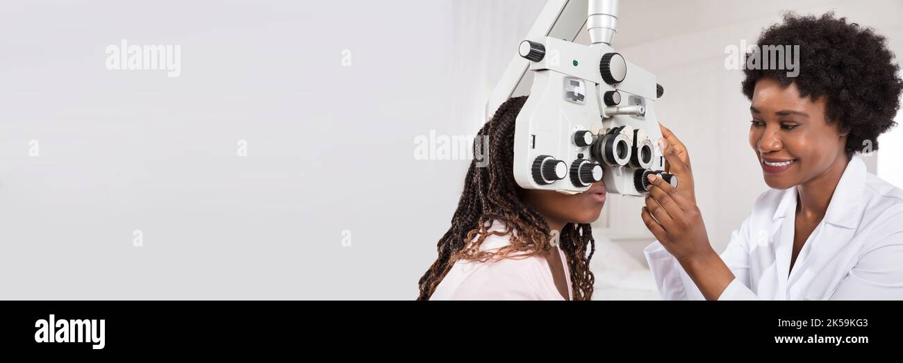 Medical exam african american hi-res stock photography and images - Alamy