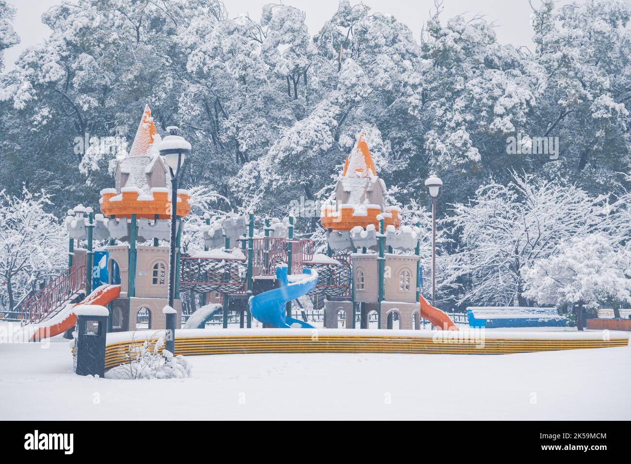 Winter snow scene in Moshan Scenic Area, East Lake, Wuhan, Hubei Stock ...