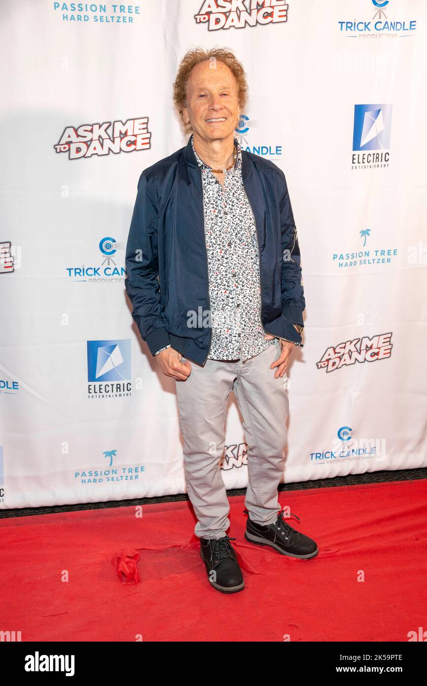 Ask me to dance premiere hi-res stock photography and images - Alamy