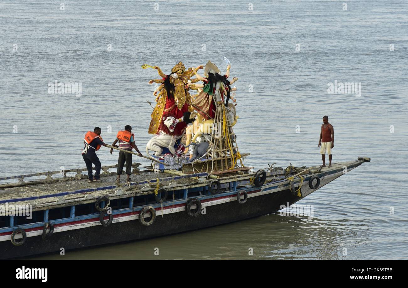 Guwahati, Guwahati, India. 6th Oct, 2022. Idol of Goddess Durga taken ...
