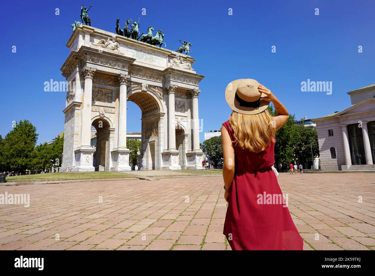 Woman back view art history hi-res stock photography and images - Alamy